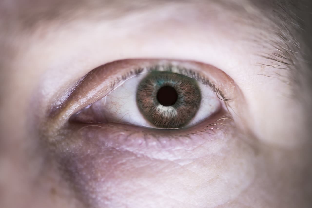 From Tired to Vibrant: Quick Fixes for Eye Bags - Revix Clinic
